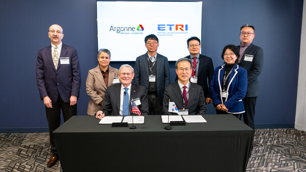 ETRI and ANL sign MOU for advanced accelerator semiconductor technology