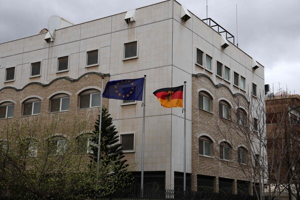 Germany reopens embassy in Syria after 13 years