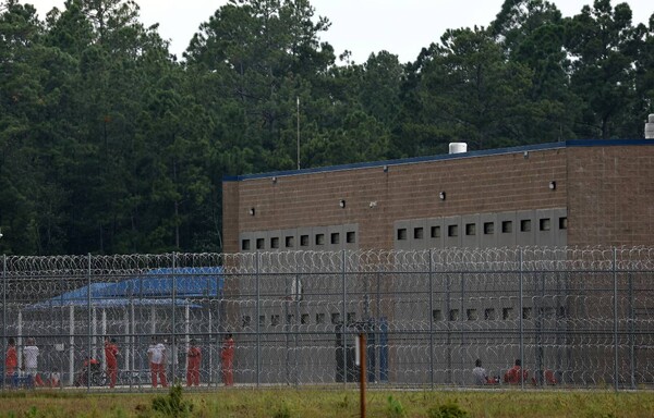 MOFA defends efforts on business visa issues amid criticism over U.S ...